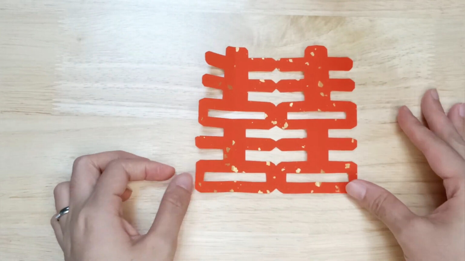 9 Timeless Symbols of Friendship from Around the World